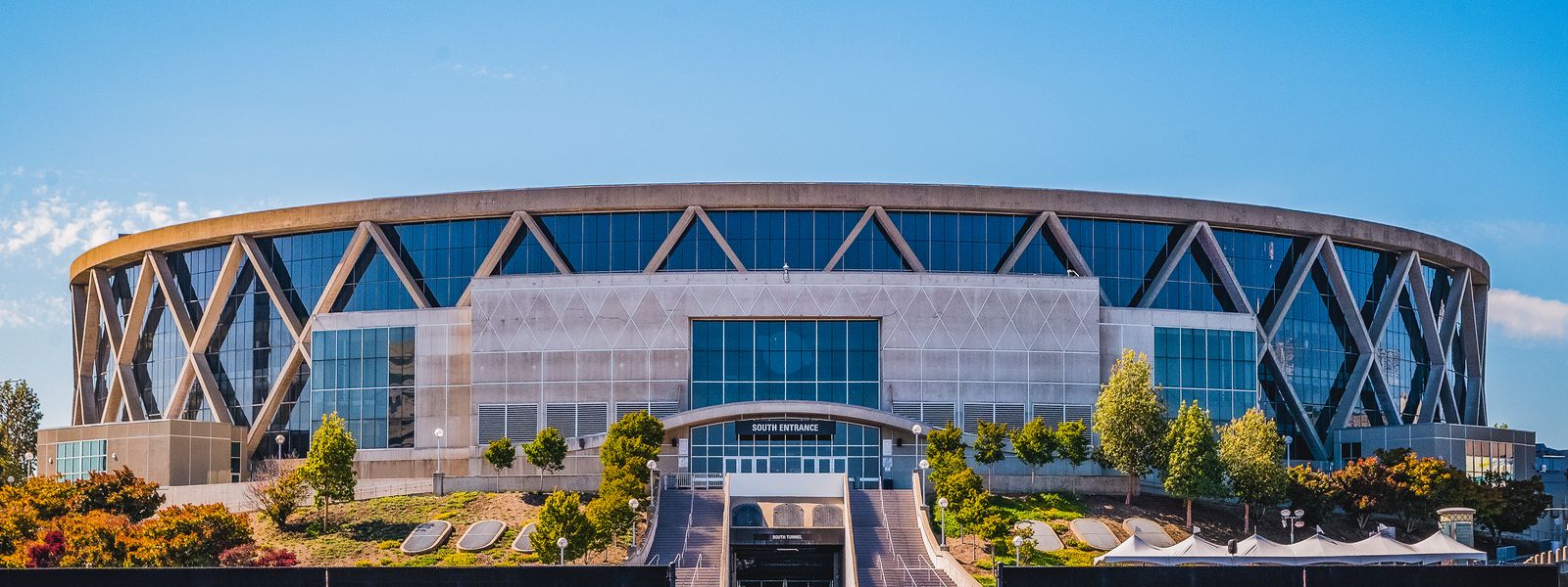 Explore the Excitement at Oakland Arena